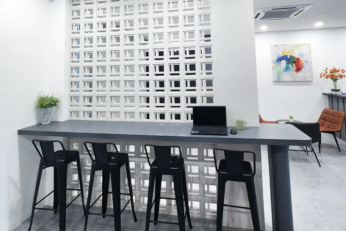 KLN | Coworking Space, Private Office, Serviced Office Space & Virtual ...